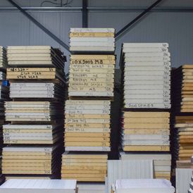 BVB Isolatiepanelen Zaltbommel: Tweede-keus-sandwichpanelen